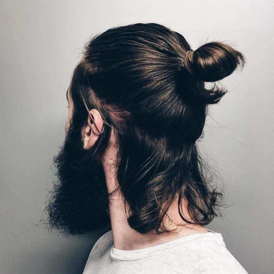 Coque Samurai Masculino e Feminino: veja como fazer - Cortes de Cabelo 2020